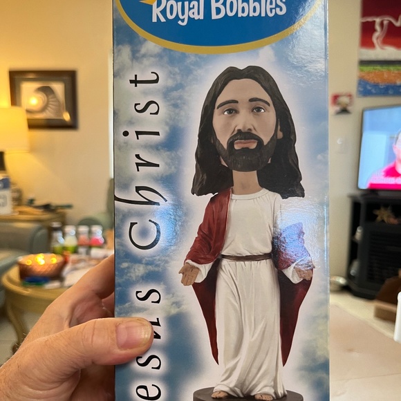 Royal Bobbleheads | Accents | Jesus Christ Royal Bobblehead | Poshmark